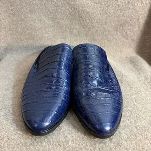 Steve Madden | Shoes | Steve Madden Sz 65 Blue Crocodile Pattern Slip ...
